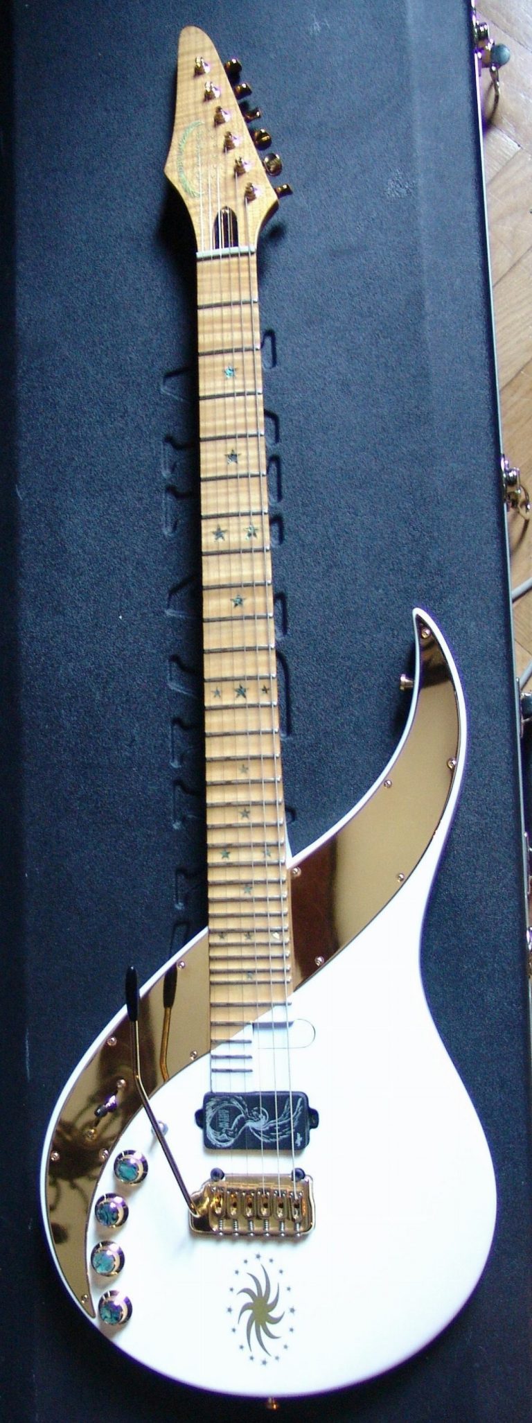 Sky Guitars