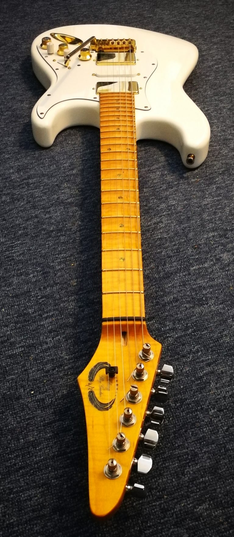 Sky Guitars